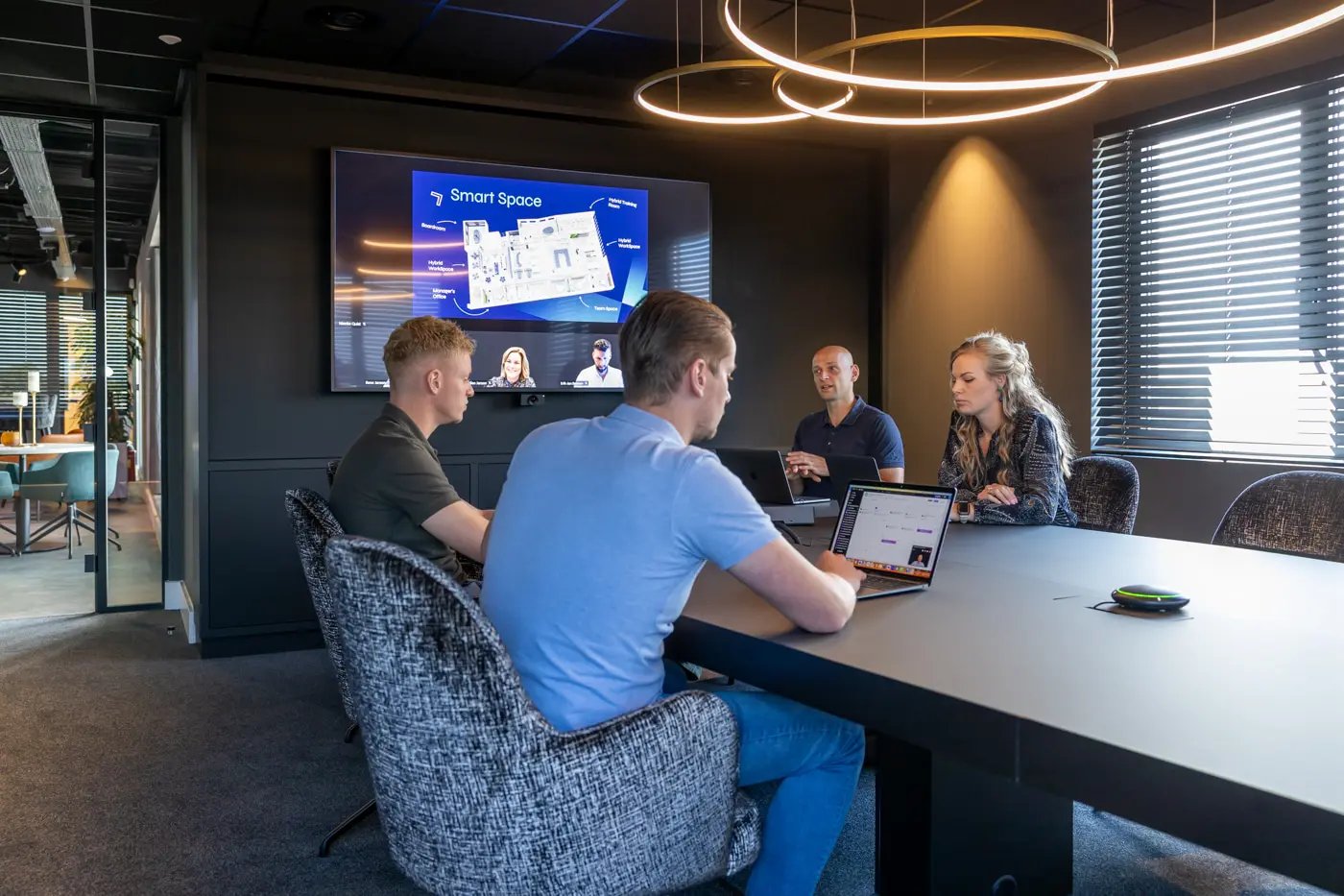 Hoe faciliteer ik hybride werken binnen mijn bedrijf? 4 tips